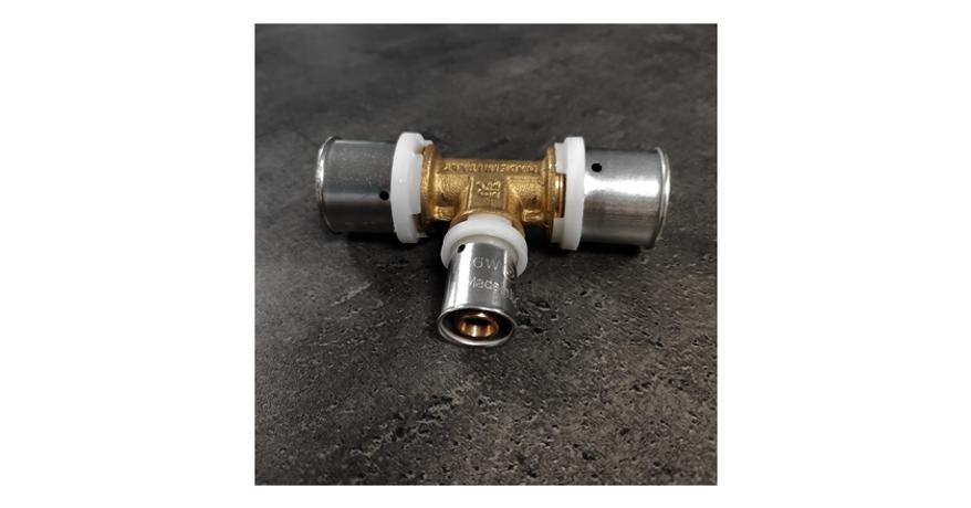 Ötrétegű cső press idom T idom 26-16-26 Comisa - komfortszerelvenyshop.hu